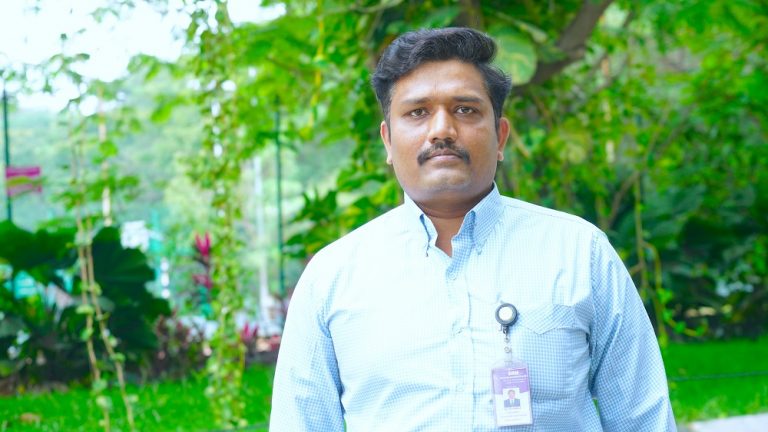 Dr. M. YUVARAJ - SRM Arts and Science College