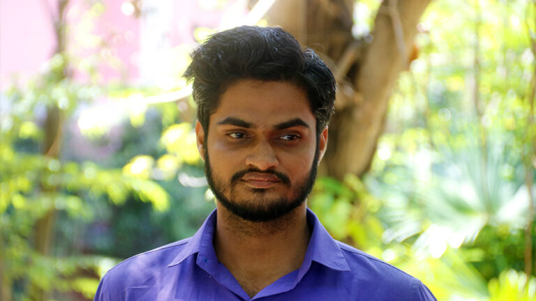 Dr. V. BHUVANESH KUMAR - SRM Arts and Science College